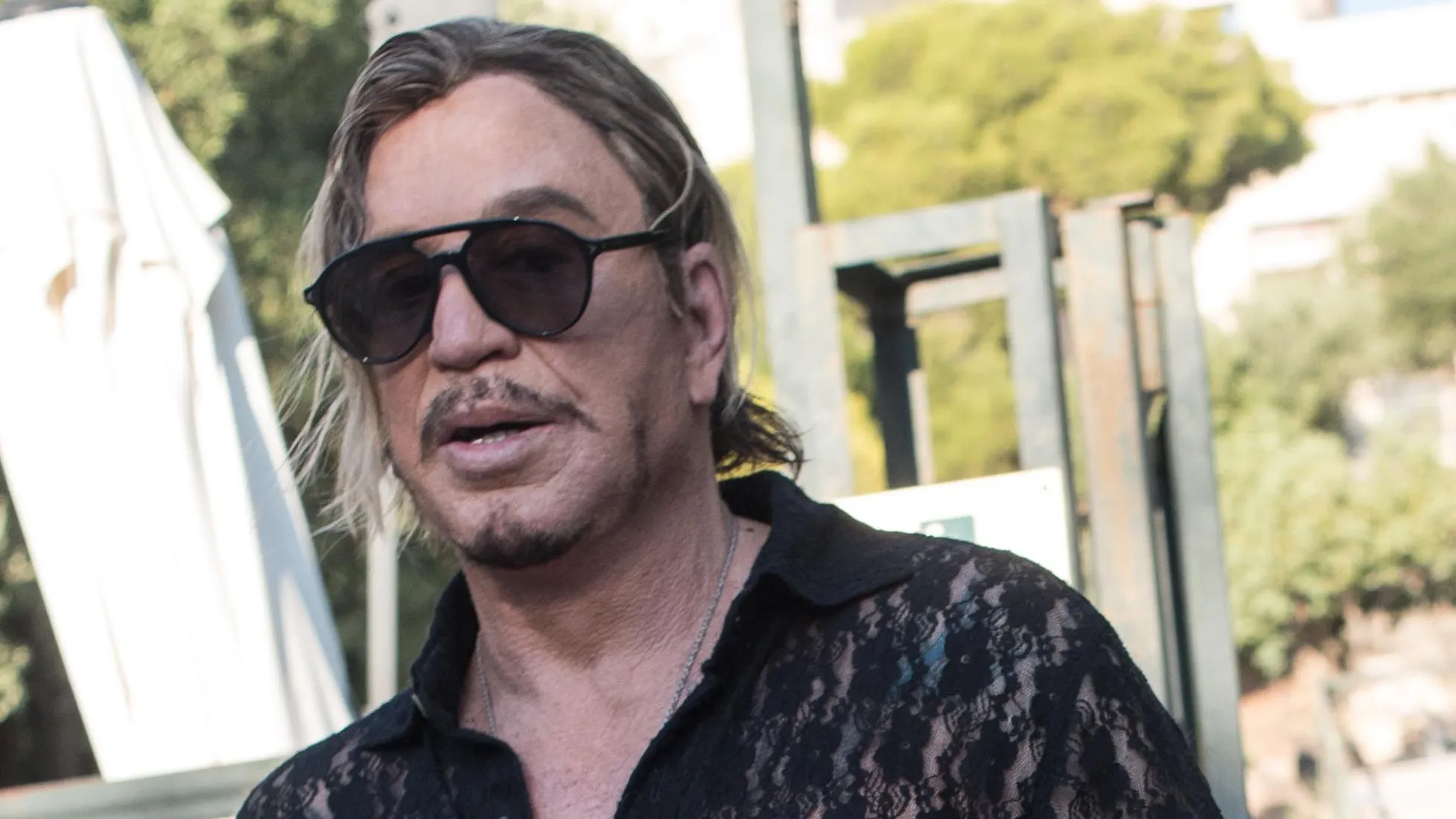 Mickey Rourke stellt klar: Er habe seine Fans nicht um Spenden gebeten